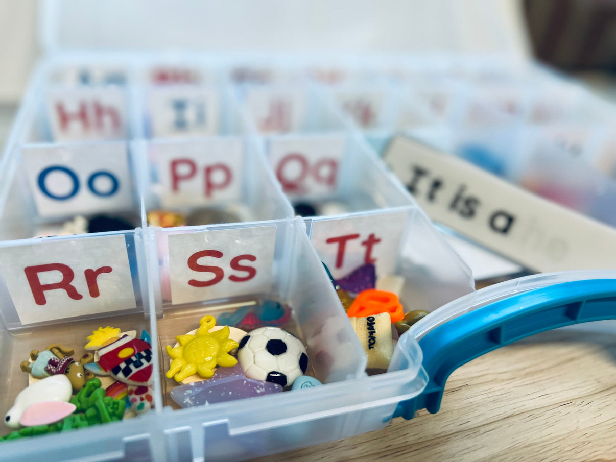 Alphabet Set with MINI Objects 5 per letter Classroom Alphabet Set Mon ...