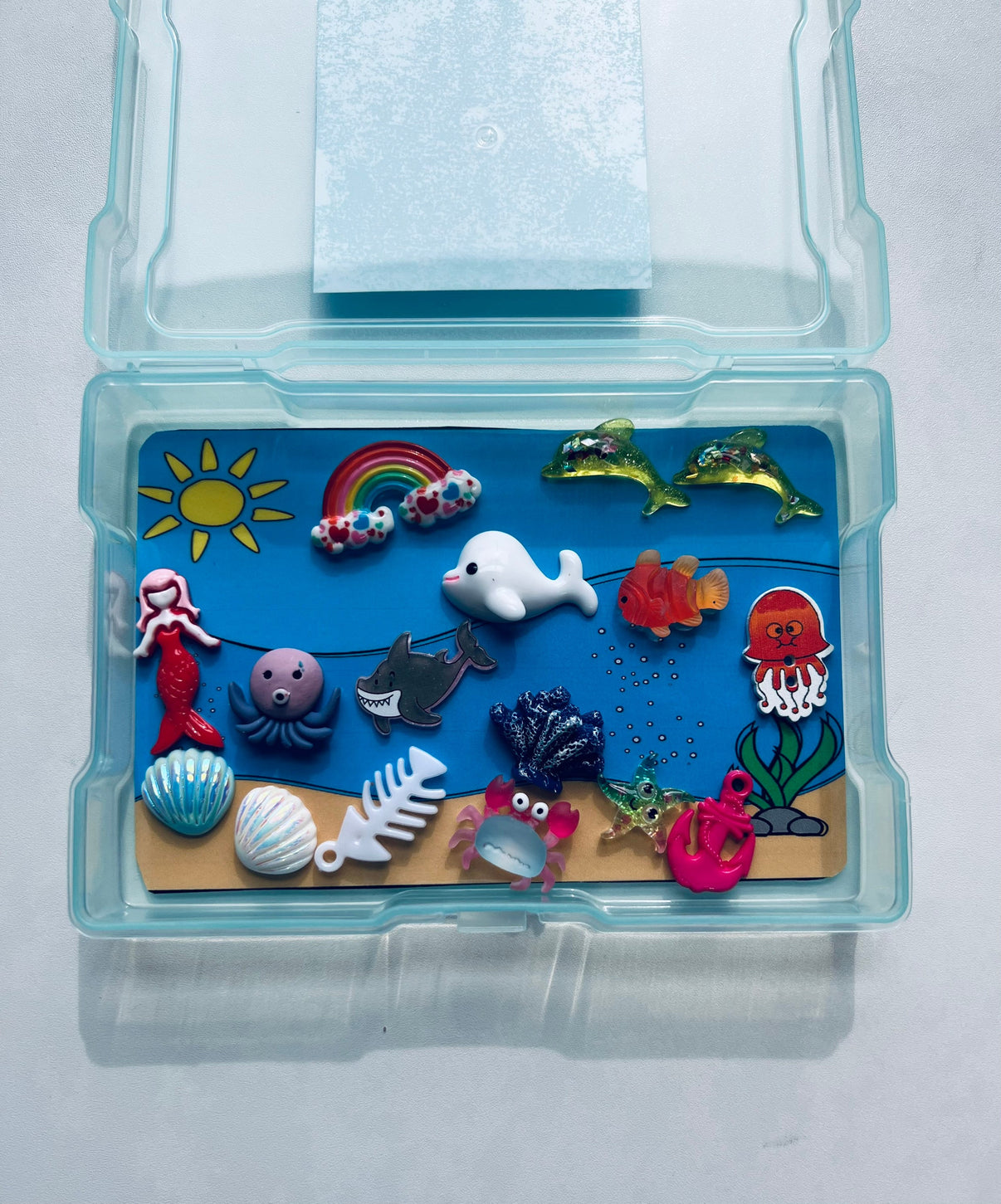 Say & Play Mini Objects – 16 Theme Kits for Language Practice - Mini O ...